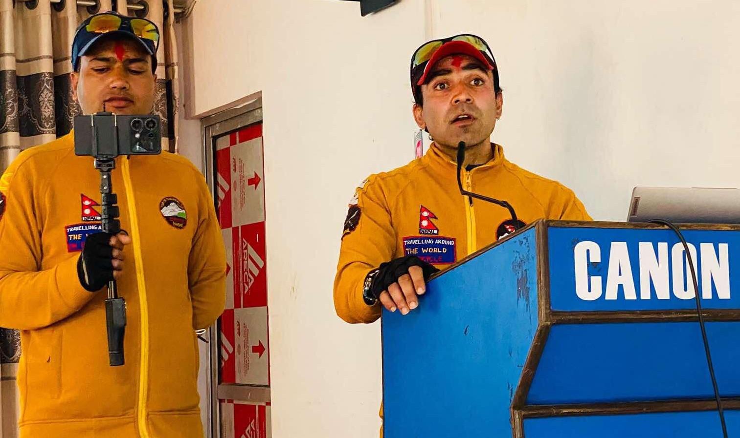 क्यानन माविमा विश्व साईकल यात्री भगत र अजयलाई सम्मान - बुटवल डायरी ...